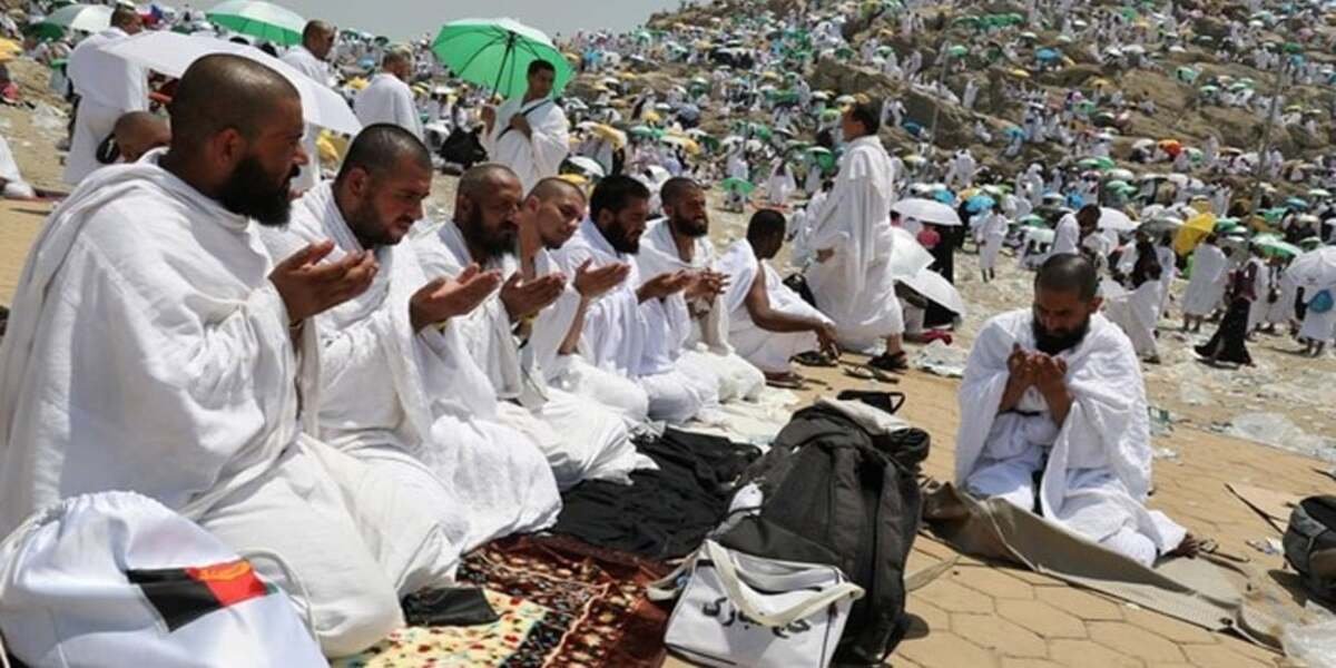 Pakistan Approves Hajj Policy 2026: Cost & Quota Set